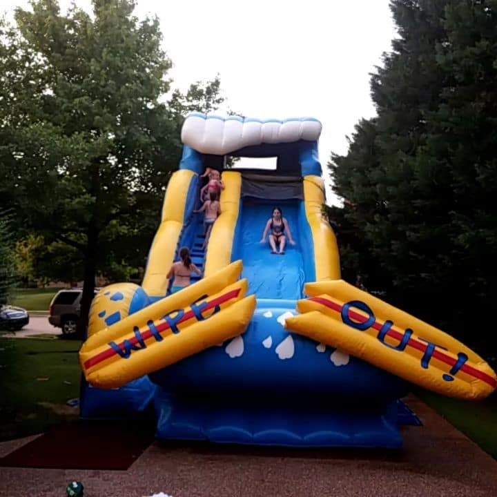 Wipe Out Water Slide - Jump City