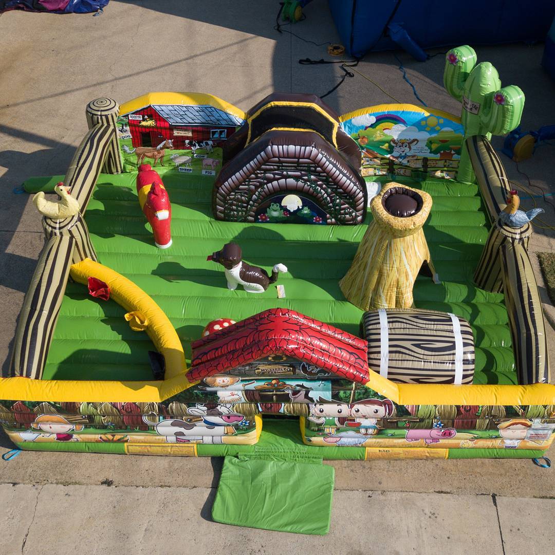 Little Farm Inflatable - Jump City